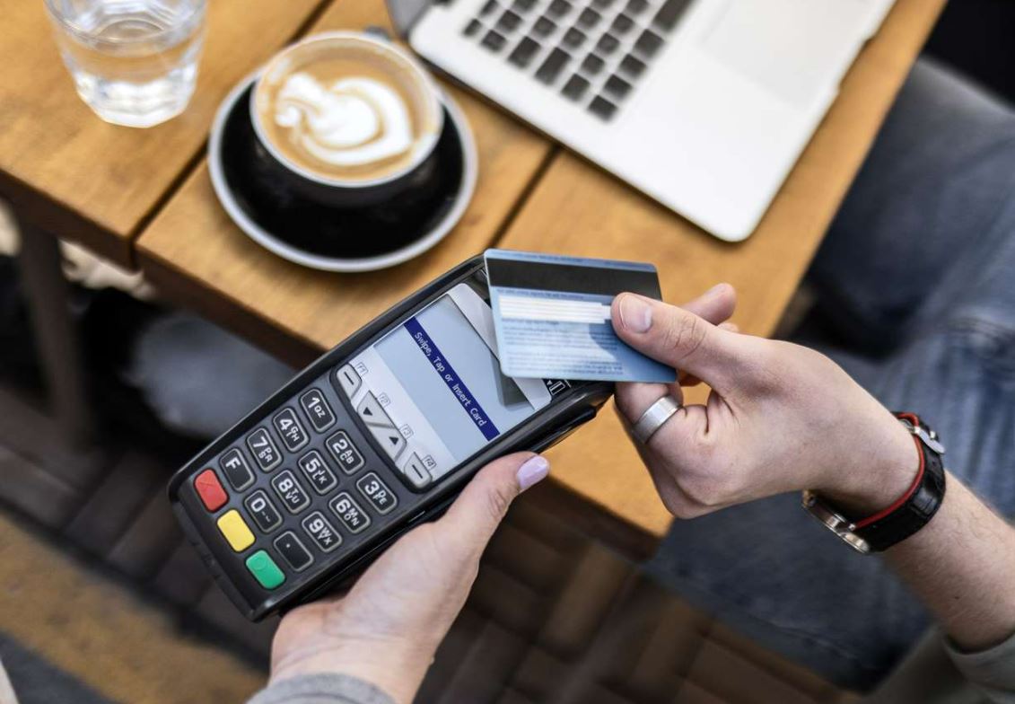 Top Credit Card Hacks to Avoid Fees and Earn More | Cards.ph